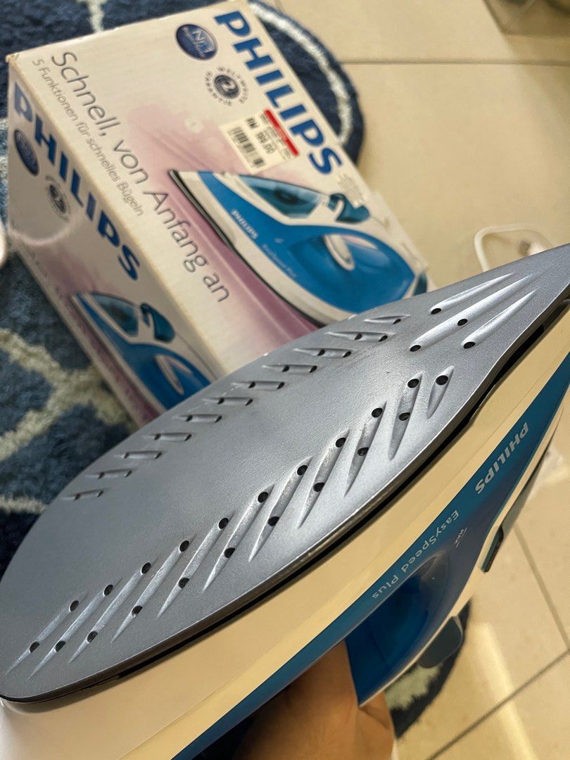 Philips iron, Furniture & Home Living, Cleaning & Homecare Supplies ...