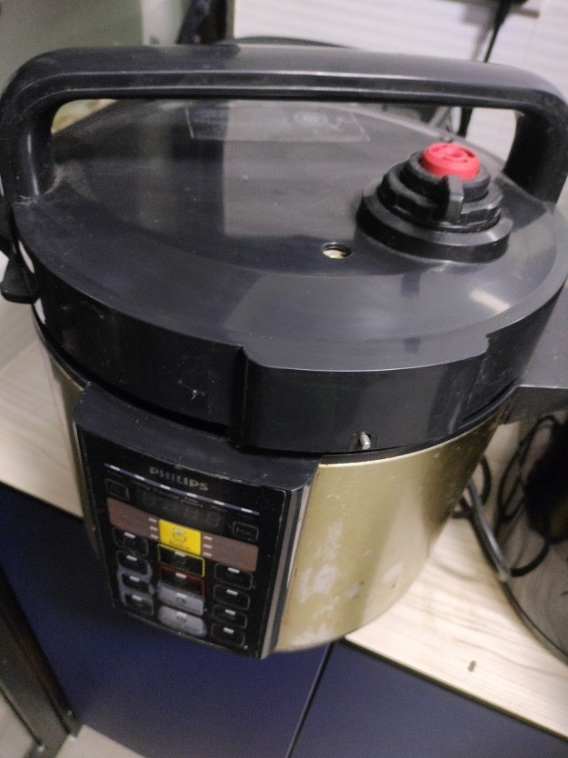 Philips pressure cooker, TV & Home Appliances, Kitchen Appliances ...