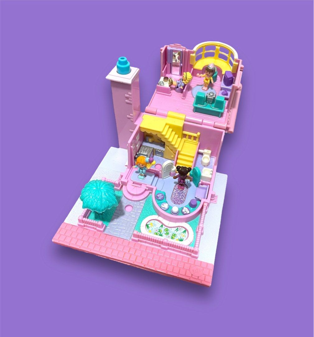 Polly pocket bay window house complete lights up!, Hobbies & Toys ...