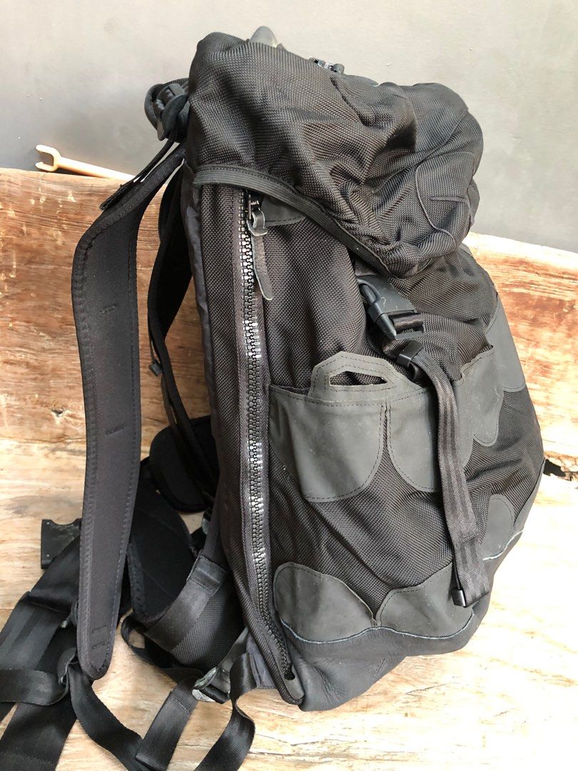 Rare Visvim x Kaws Original Fake chomper backpack, Men's Fashion, Bags ...