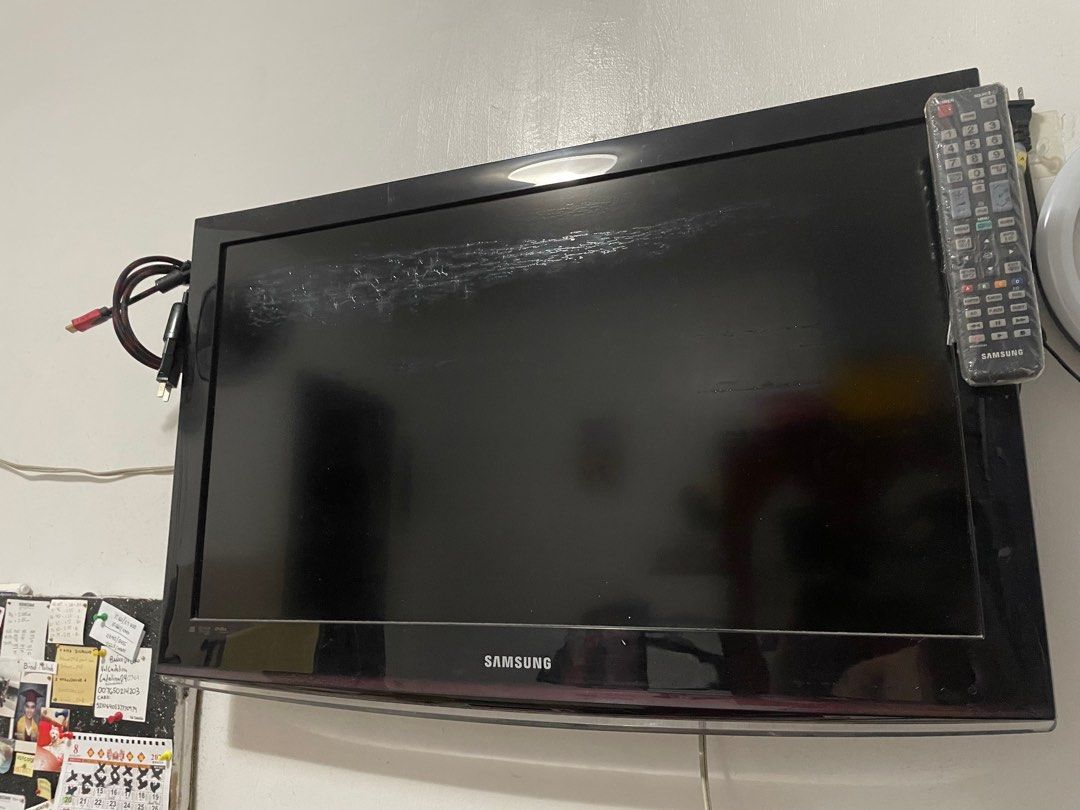 Samsung 23inch, TV & Home Appliances, TV & Entertainment, TV on Carousell