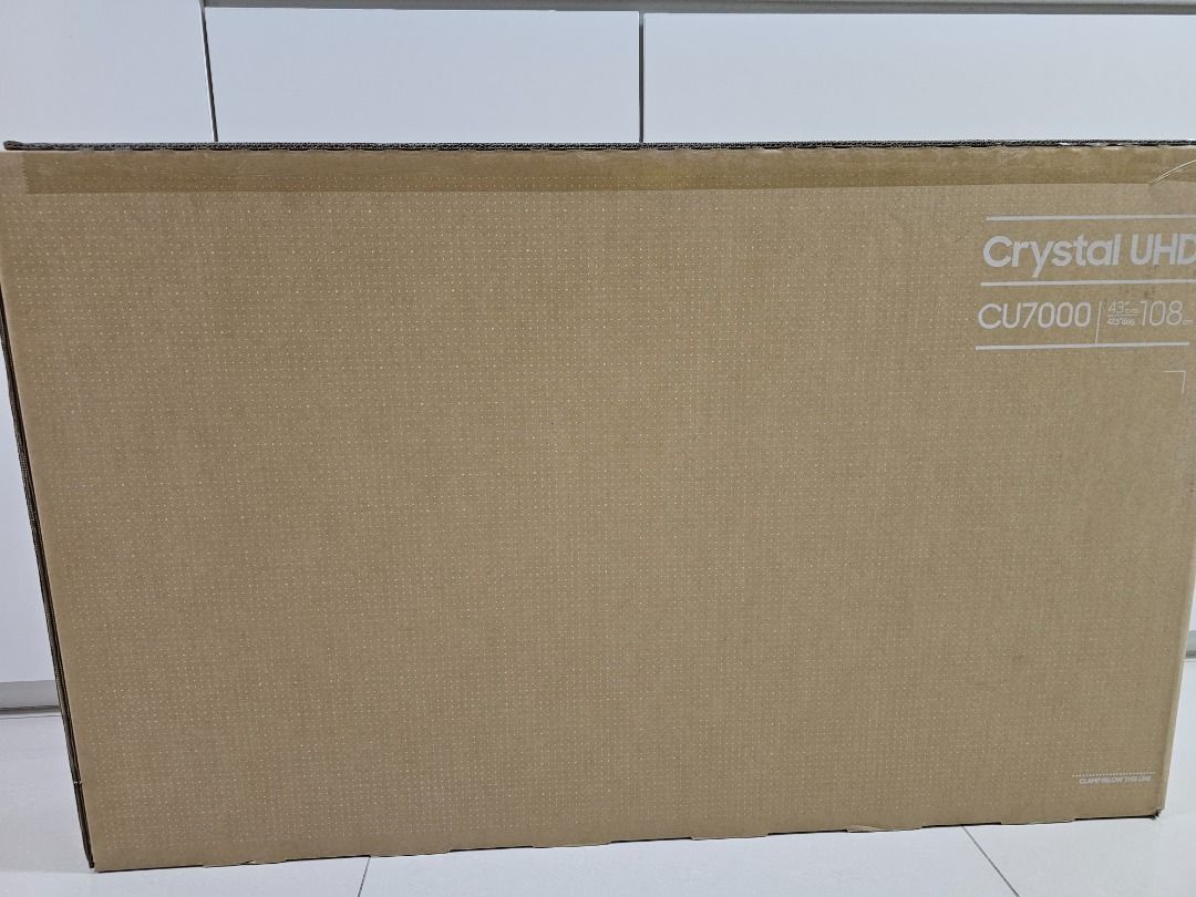 Samsung Crystal UHD 4K CU7000 43", Furniture & Home Living, Furniture ...