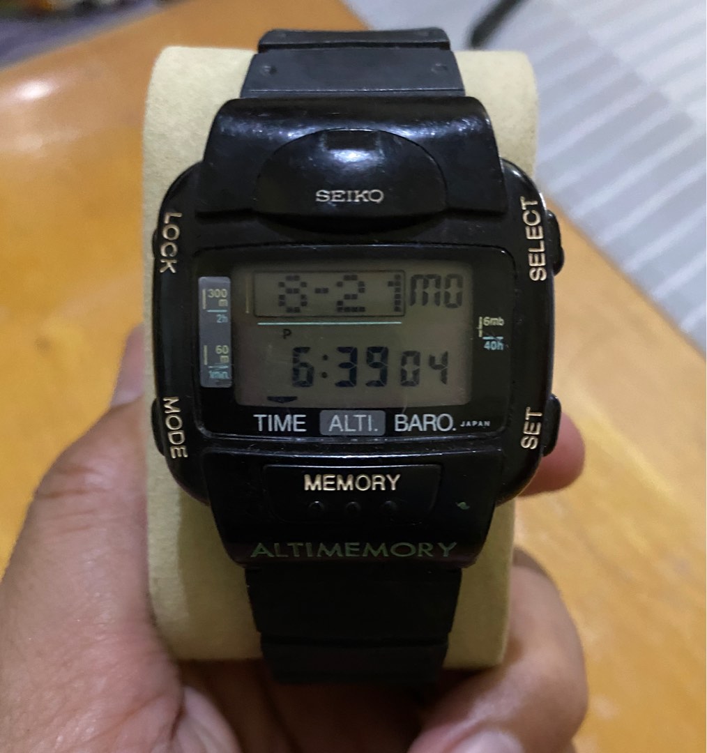 SEIKO W730-4A10 Altimeter Digital Watch 1982 on Carousell
