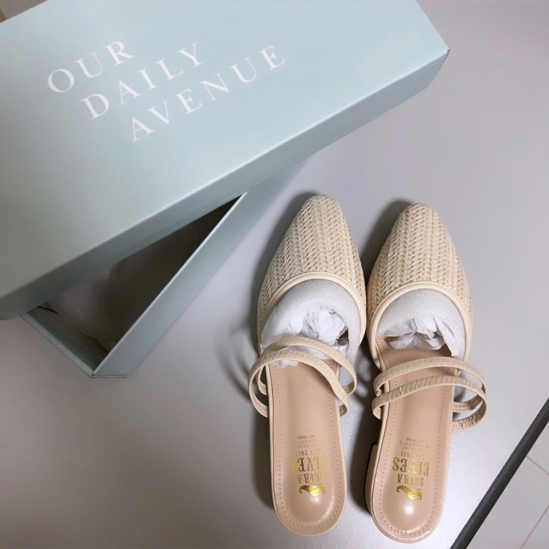 BNIB ODA Darcy Mules (Off White), Women's Fashion, Footwear, Flats on ...