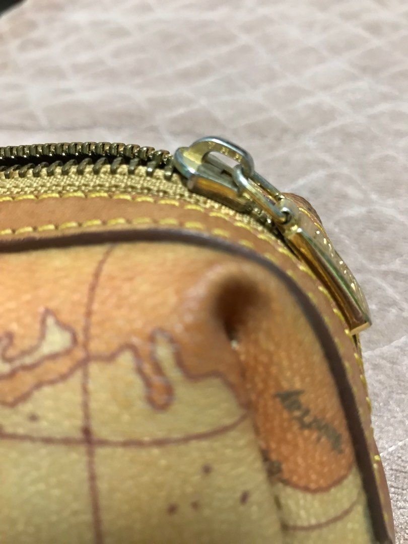 Sob deal map mini pouch on Carousell