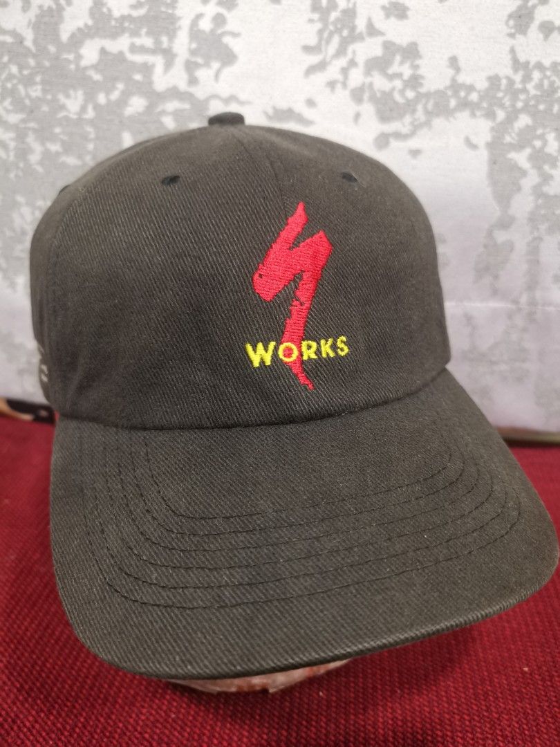 Specialised m2 cap, Men's Fashion, Watches & Accessories, Cap & Hats on ...