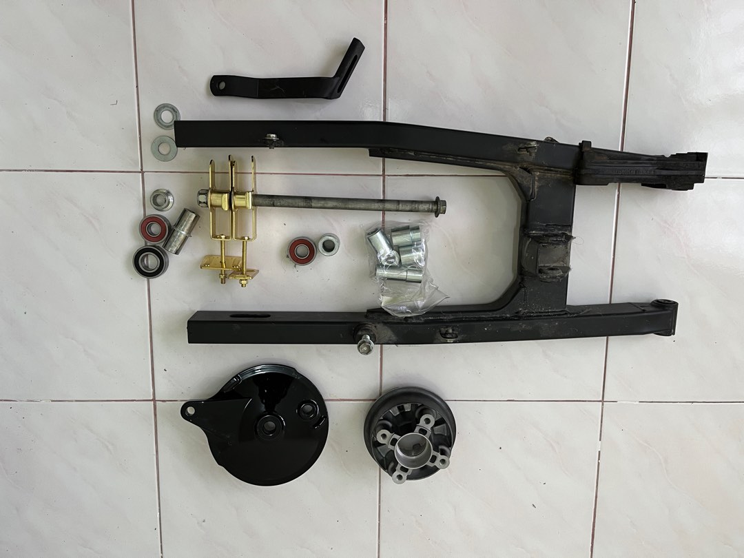 swing arm y15 om pnp lc 4s, Auto Accessories on Carousell