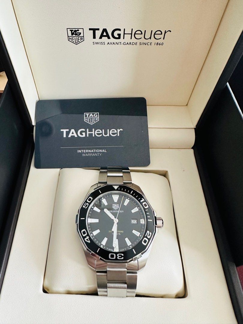 Tag Heuer Aquaracer WAY101A, Luxury, Watches on Carousell