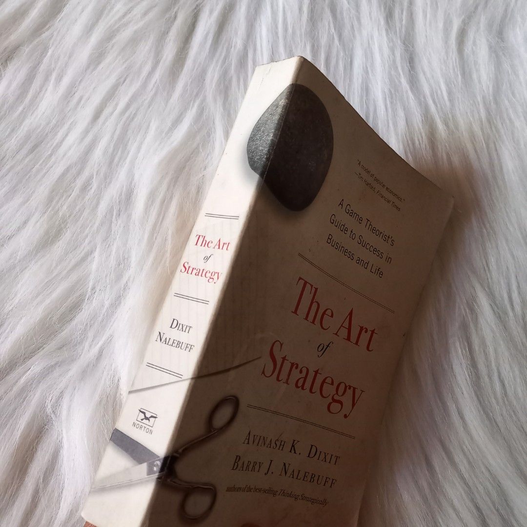 The Art of Strategy Avinash K Dixit Original, Buku & Alat Tulis, Buku ...