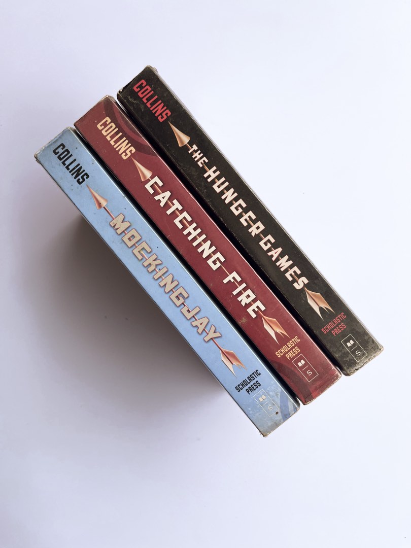 (Bundle) The Hunger Games Trilogy on Carousell