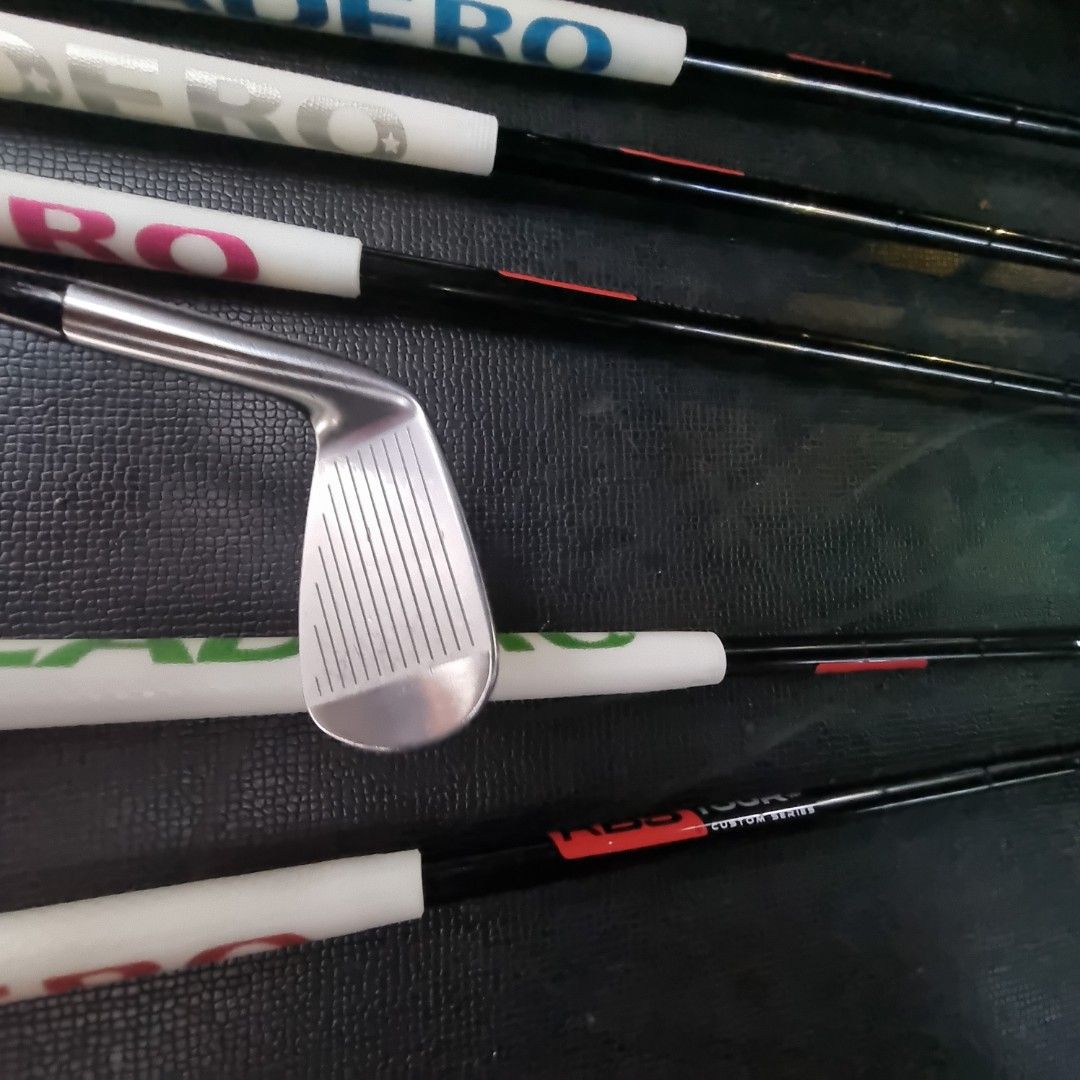 Titleist 712 MB blade irons, Sports Equipment, Sports & Games, Golf on Carousell