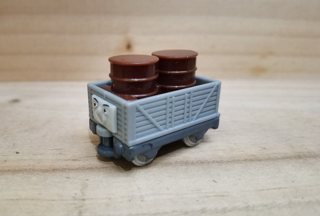Tomica Thomas and Friends The Tank Engine series, Hobbies & Toys, Toys ...