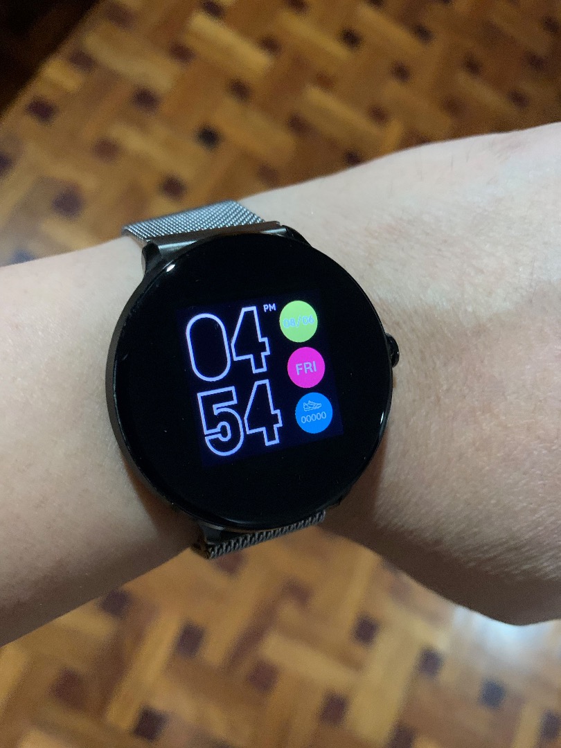 tuw Smart watch, Men's Fashion, Watches & Accessories, Watches on Carousell