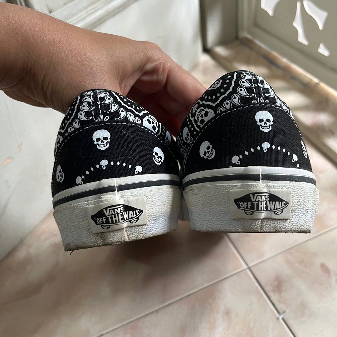 Vans Skull Slip On, Luxury, Sneakers & Footwear on Carousell