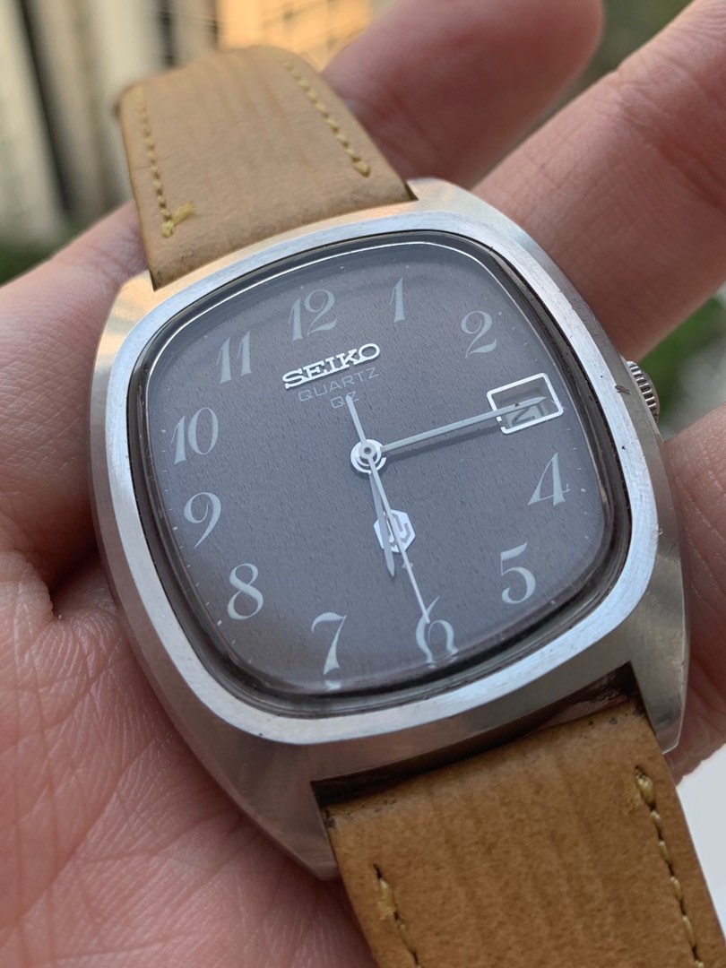 (Very Rare) Seiko cushion case breguet numerals brown bark texture dial ...