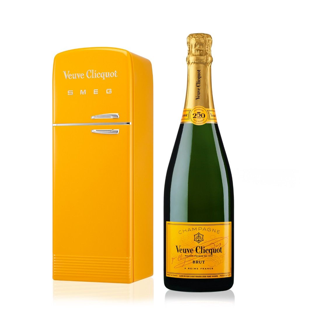 Veuve Clicquot Brut Champagne SMEG Fridge Box, Food & Drinks, Alcoholic ...