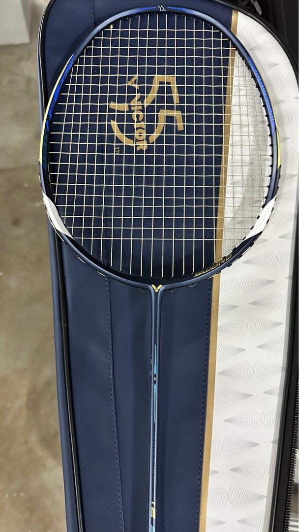 Victor Brave Sword 12 SE 4U, Sports Equipment, Sports & Games, Racket ...