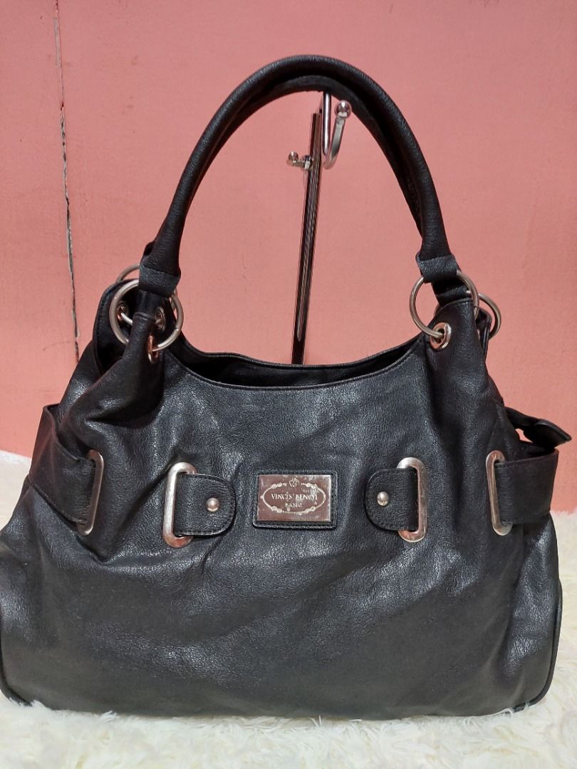 Vincis Bench, Women's Fashion, Bags & Wallets, Tote Bags on Carousell