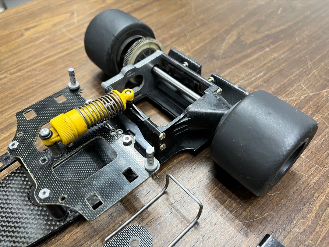 Vintage used Tamiya F1 RC car F102 Jordan McLaren MP4/6, Hobbies & Toys ...