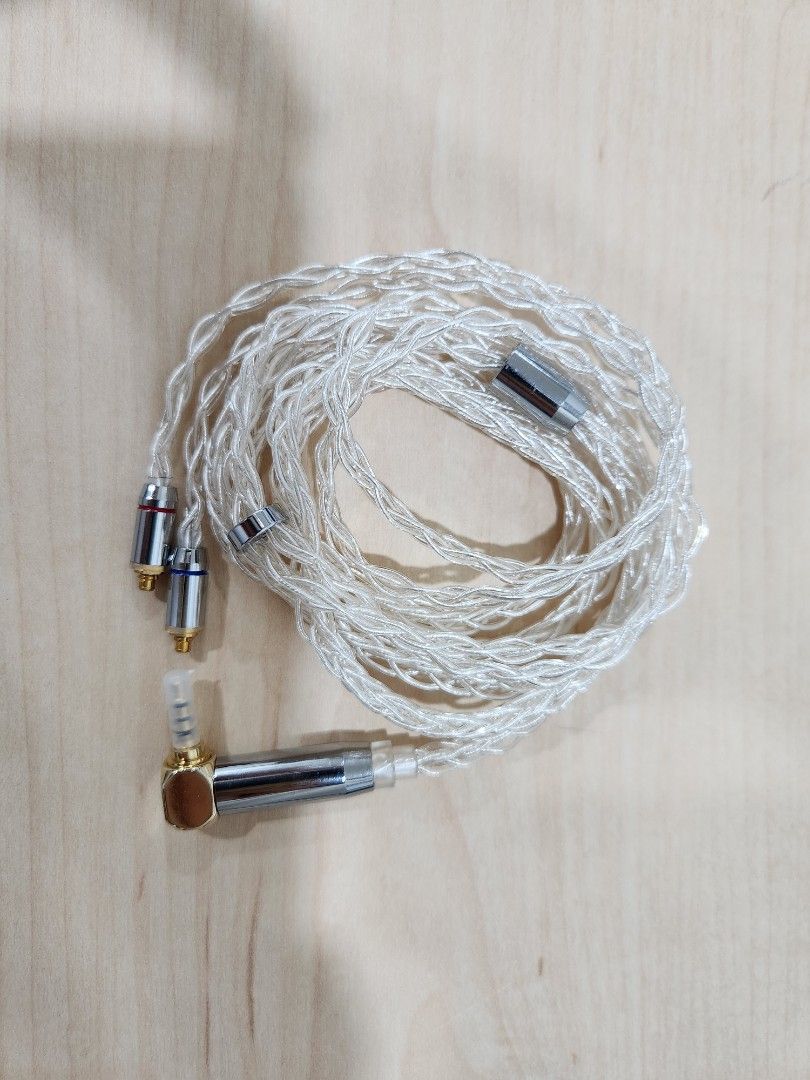 XINHS 8 Core Pure Silver MMCX, Audio, Earphones on Carousell