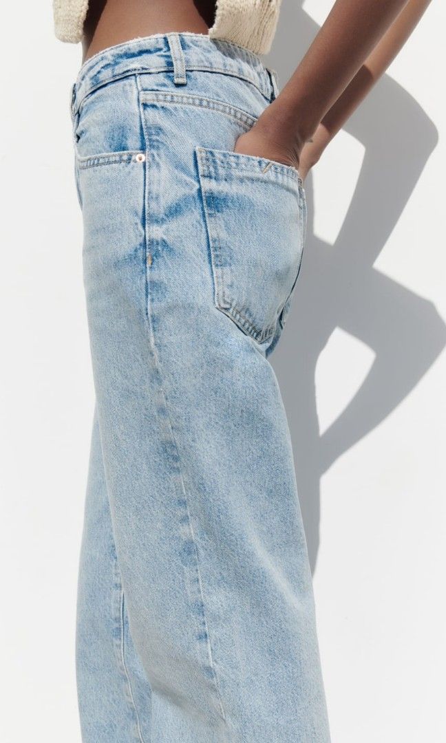 Zara Z 1975 mid riss boot cut jeans on Carousell