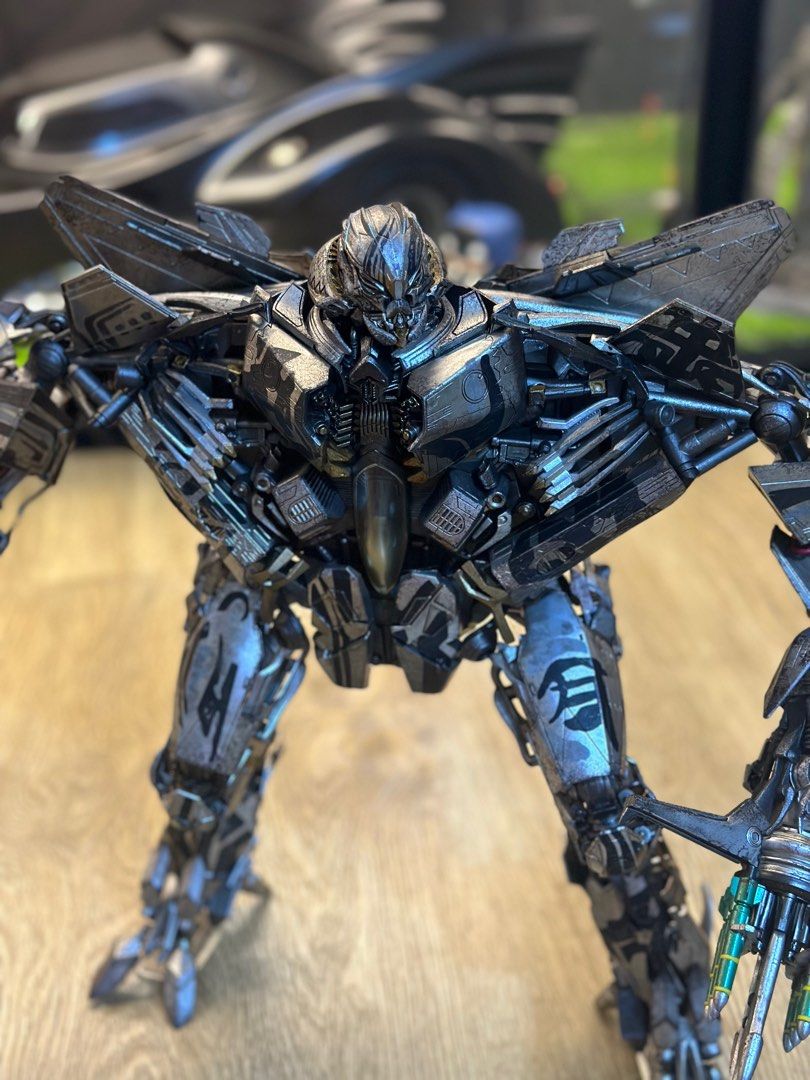 3A Threezero Transformers Starscream Premium Scale 16 inches, Hobbies ...