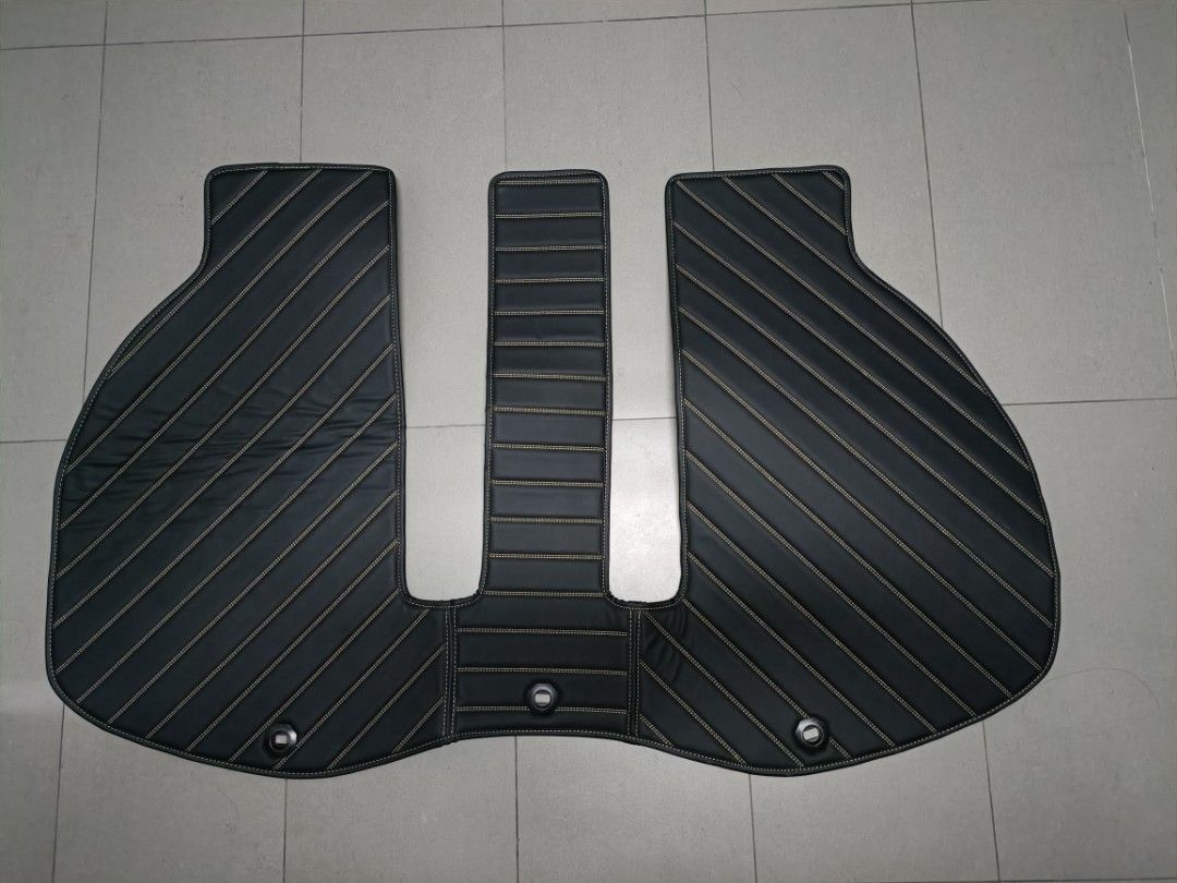 Alphard/Vellfire Boot Mat, Car Accessories, Accessories on Carousell