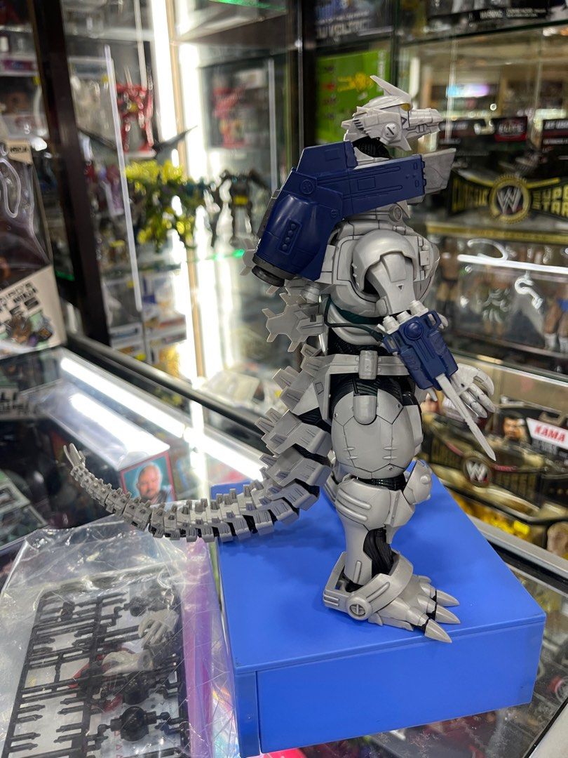 Aoshima MechaGodzilla Model Kit, Hobbies & Toys, Toys & Games on Carousell