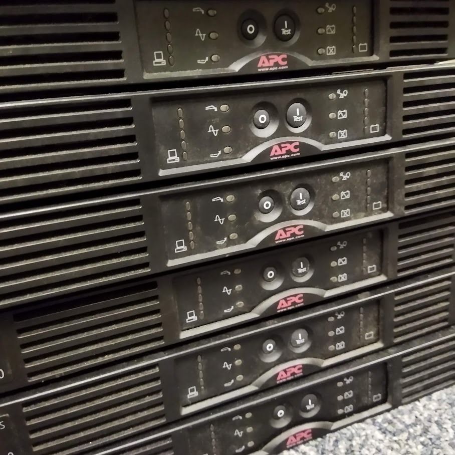 APC Smart-UPS 1000 Rack 1U & Tower, Computers & Tech, Office & Business ...