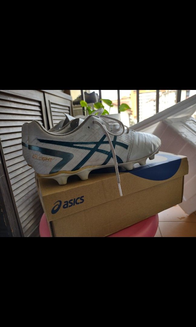 Asics DS lights wide, Men's Fashion, Footwear, Boots on Carousell