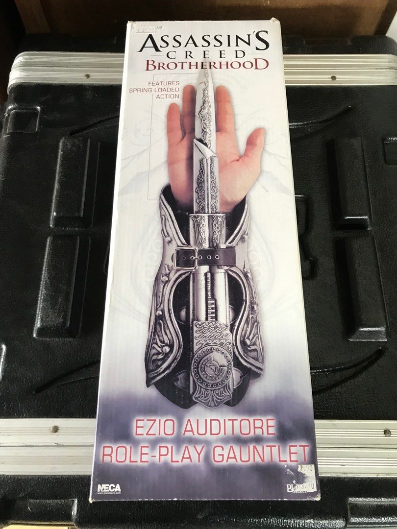 Assassins Creed Blade, Hobbies & Toys, Toys & Games on Carousell