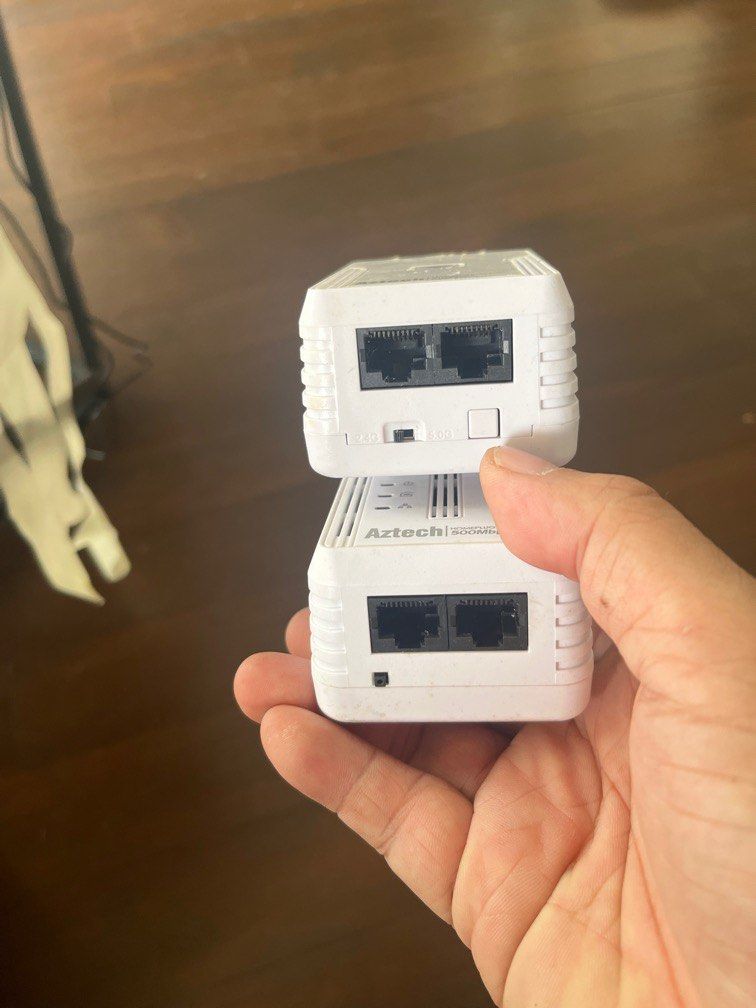Aztech Wifi Extender Computers And Tech Parts And Accessories Networking On Carousell