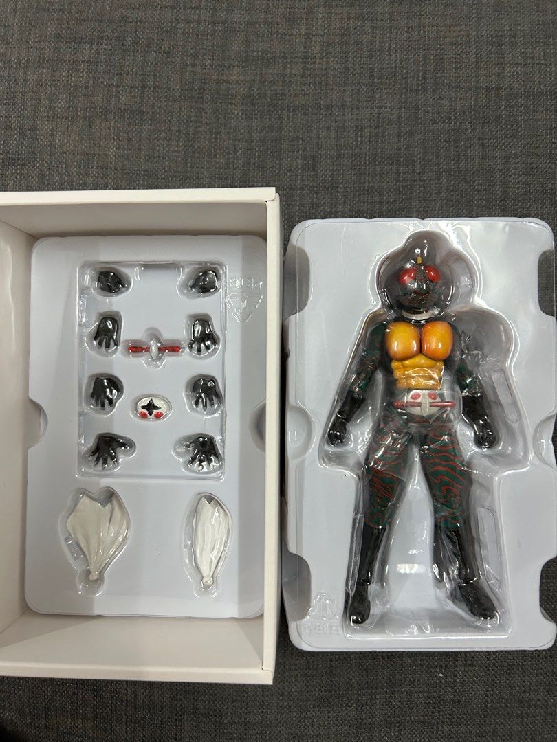 Bandai SHF S.H.Figuarts Kamen / Masked Rider Amazon SKC Shinkocchou ...