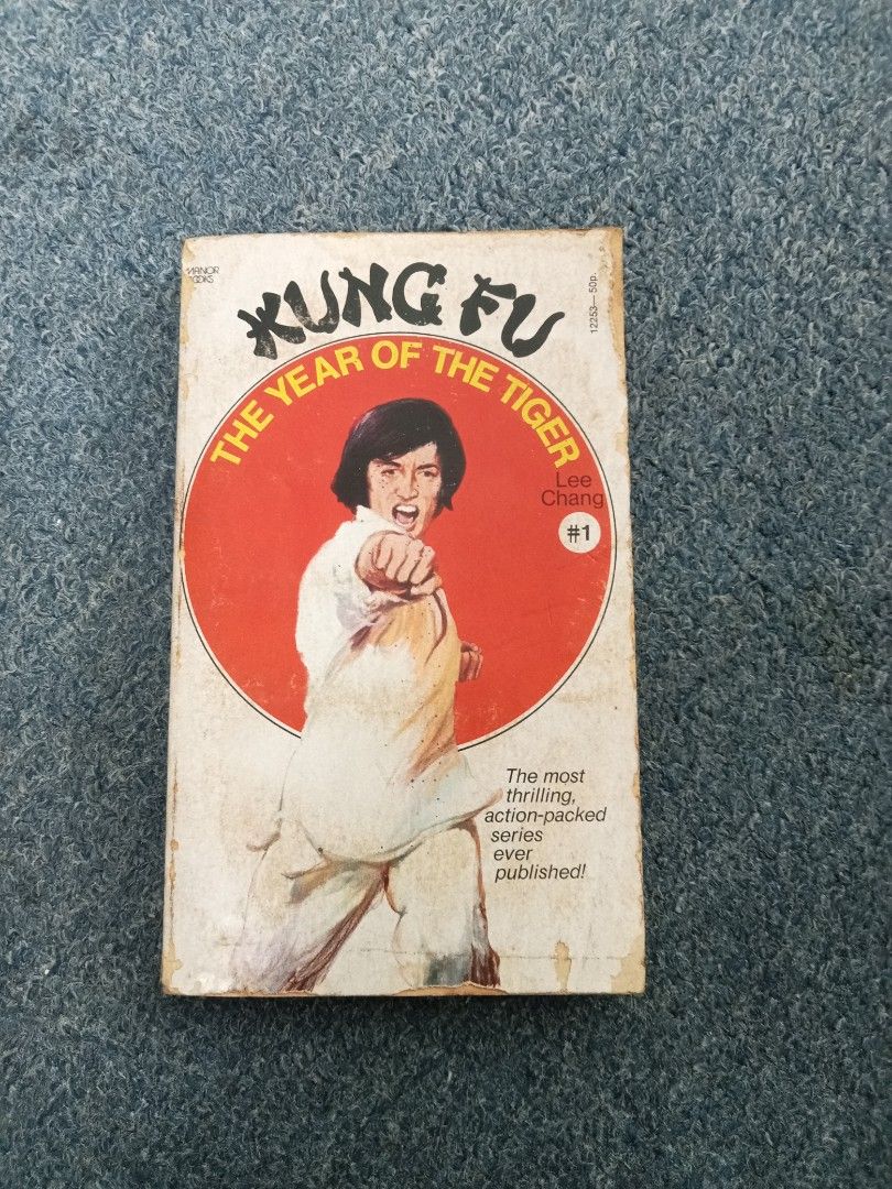 Buku Kung fu #1, Hobbies & Toys, Books & Magazines, Storybooks on Carousell