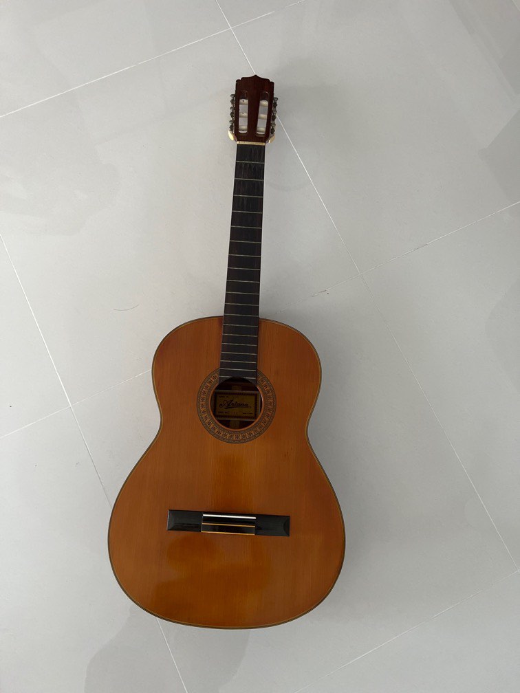 Classical Guitar without strings, Hobbies & Toys, Music & Media ...