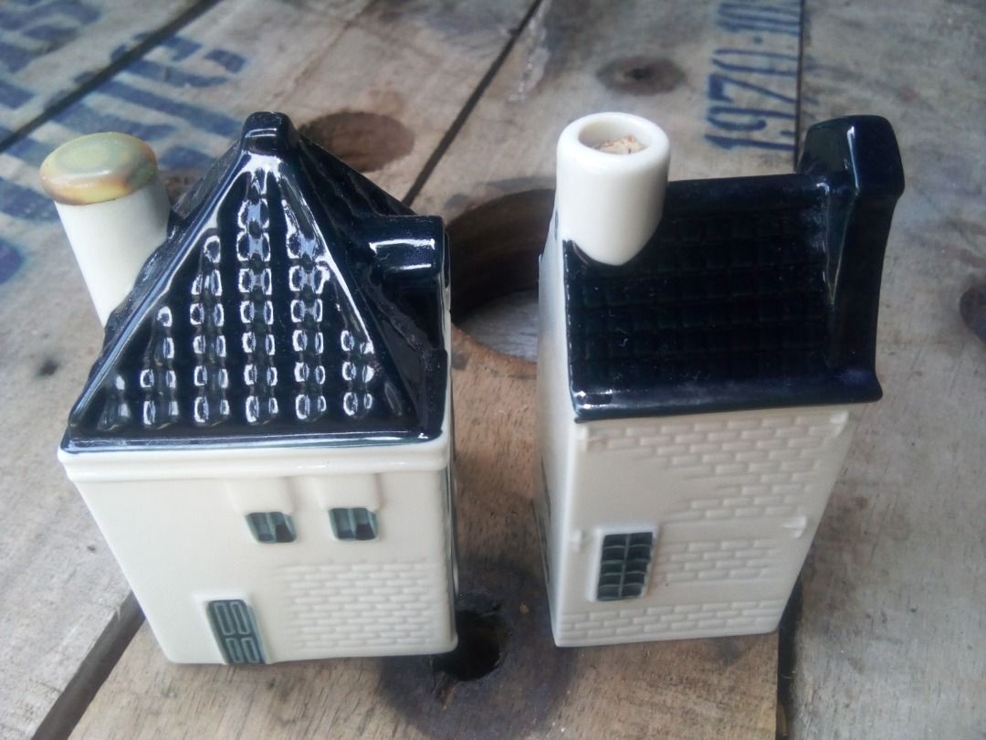 Collectible Porcelain KLM Miniature Delft Blue Houses (From The ...