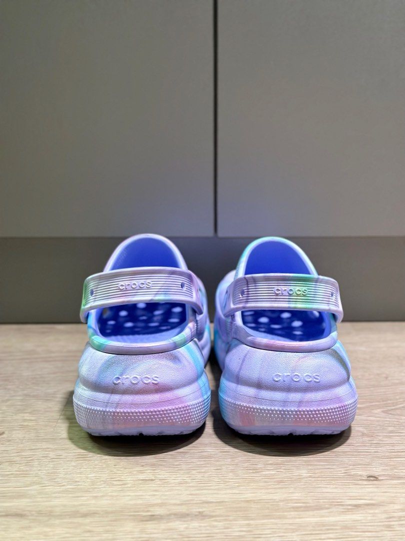 Crocs Classic Crush Swirl Dye in Blue, Men's Fashion, Footwear ...