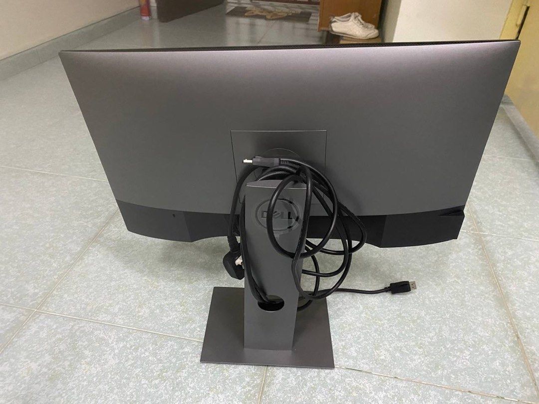 Dell Flat Panel Monitor - Nov’20, Computers & Tech, Desktops on Carousell
