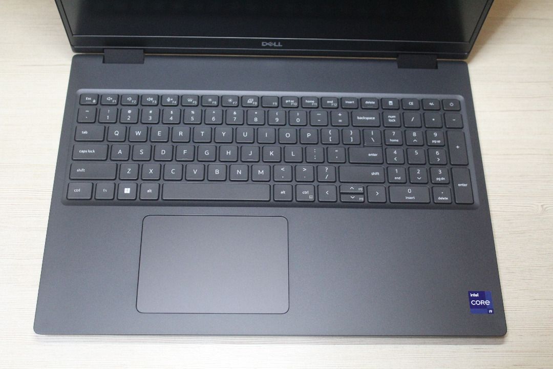 Dell Precision 7670 i9-12950HX Ram 32GB 16inch Nvidia RTX A2000 8GB ...