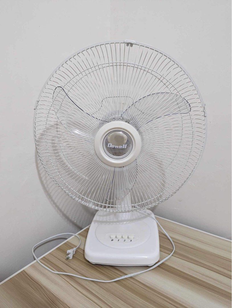 Dowell White Minimalist Aesthetic Desk Electric Fan on Carousell