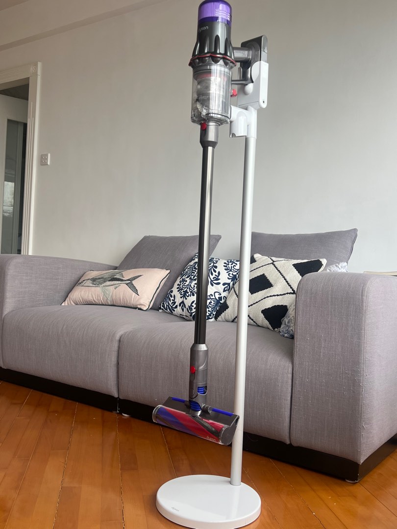 Dyson V12 Detect Slim Floor Dok, 家庭電器, 吸塵機 ＆ 家居清潔電器 - Carousell