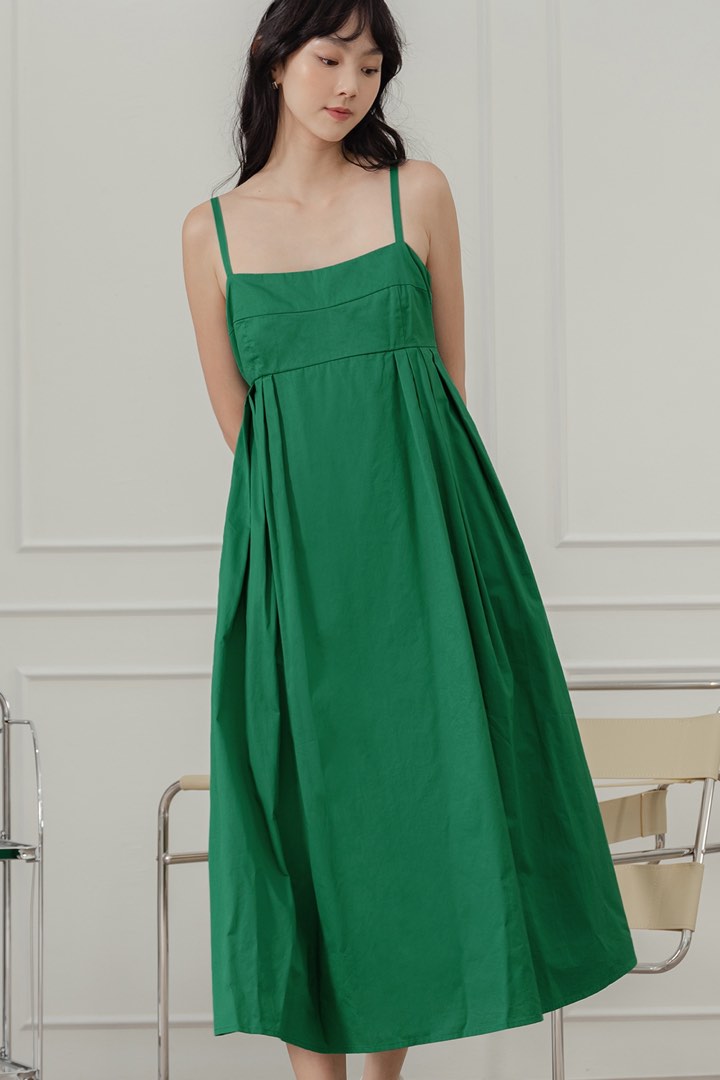 Fash Mob Ady Dress in Kelly Green, Women's Fashion, Dresses & Sets ...