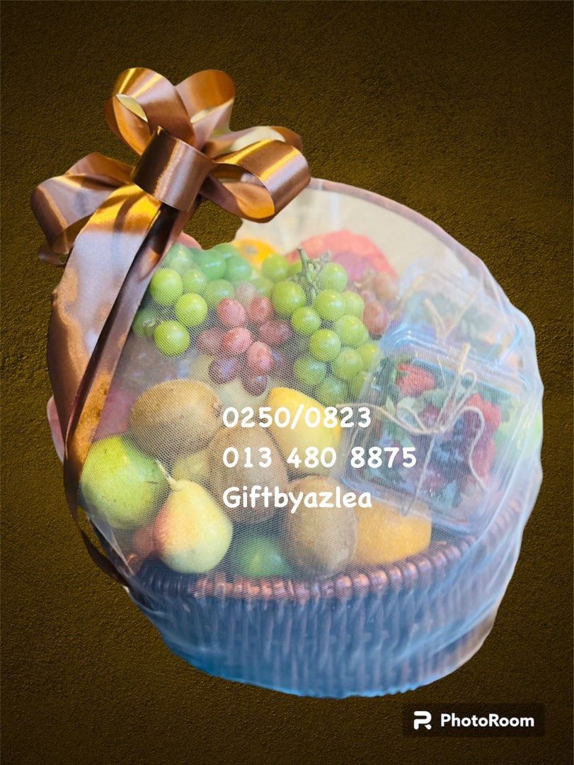 Fruit basket for vvip, Food & Drinks, Gift Baskets & Hampers on Carousell