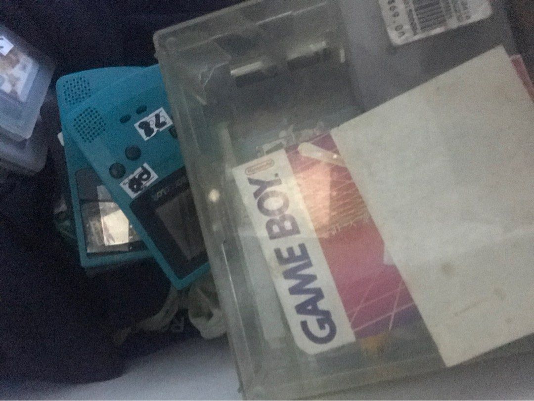 Gameboy - box with liflet 10sgd - 3 consoles : 45 (sound and turn on ...