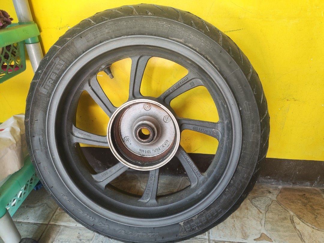 Gulong Ng motor, Motorbikes, Motorbike Parts & Accessories, Tires ...