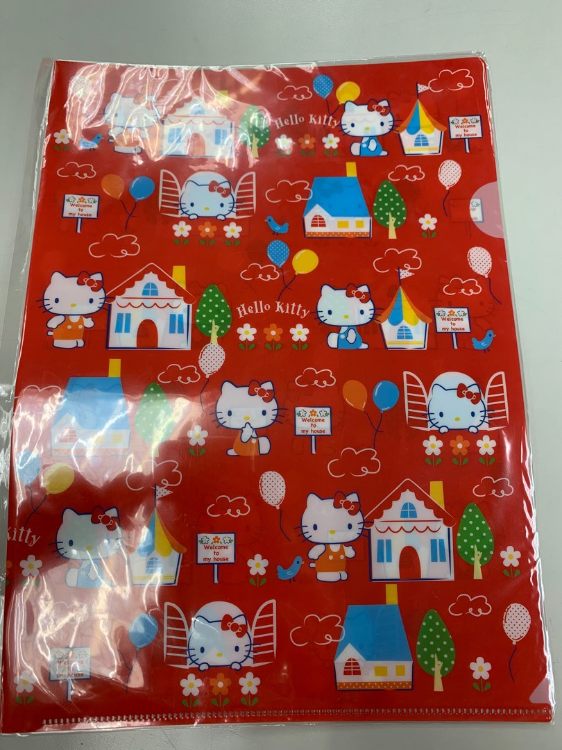 Hello kitty 絕版A4 file $20@（全要8折）, 興趣及遊戲, 手作＆自家設計, 文具 - Carousell