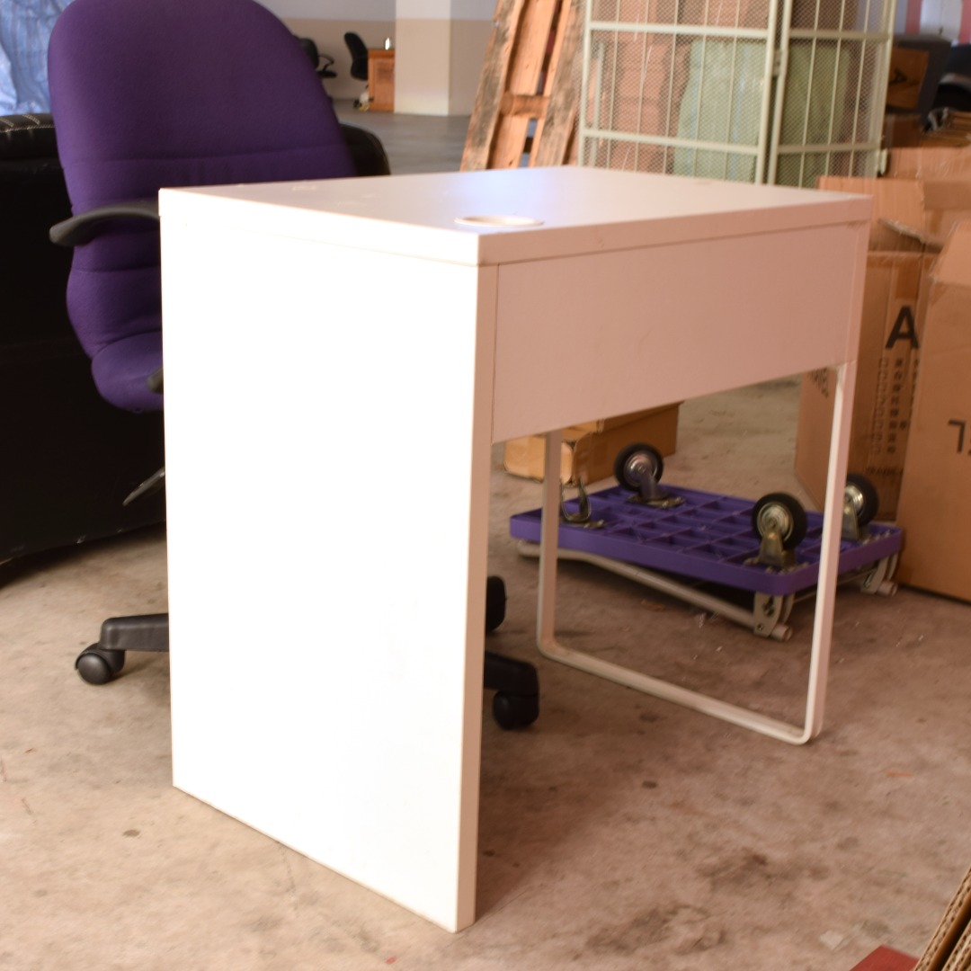 Ikea MICKE Table / Desk, Furniture & Home Living, Furniture, Tables ...