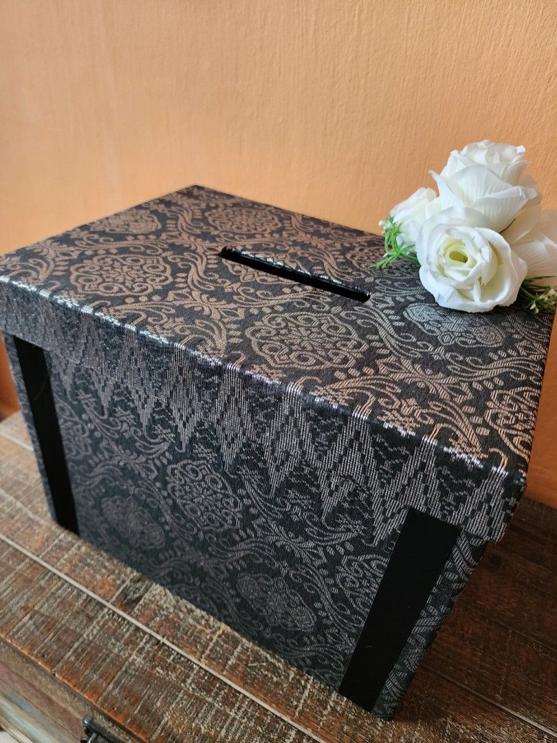 Kotak Duit Salam, Hobbies & Toys, Stationery & Craft, Handmade Craft on ...