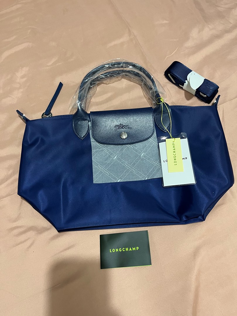 Longchamp neo small two way navy blue, Luxury, Bags & Wallets on Carousell