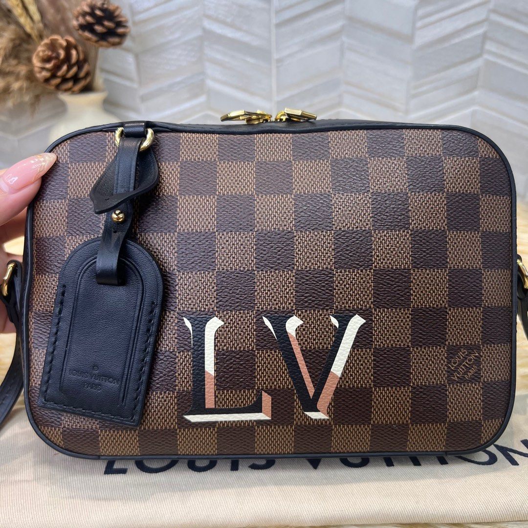Louis Vuitton Santa Monica in Noir Damier Ebene Crossbody bag, Luxury ...